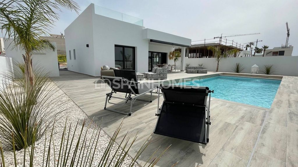 Rojales Centro, Rojales, Alicante, Spain, New home, 3 bed detached ...