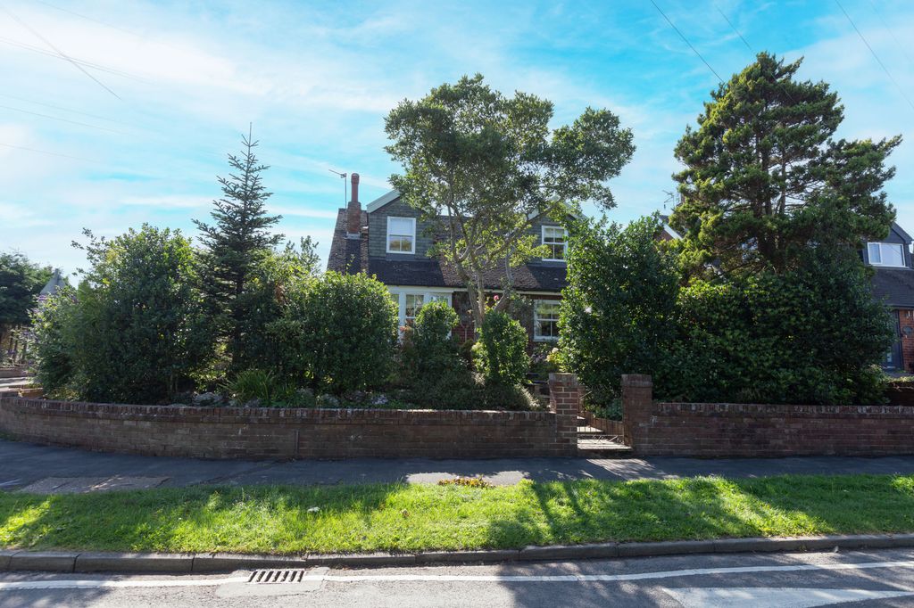 Lower Lane, Freckleton PR4, 4 bed detached house for sale | PrimeLocation