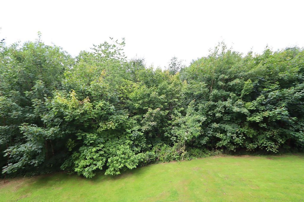 Lakeside Rise, Manchester M9, 1 bed flat to rent | PrimeLocation