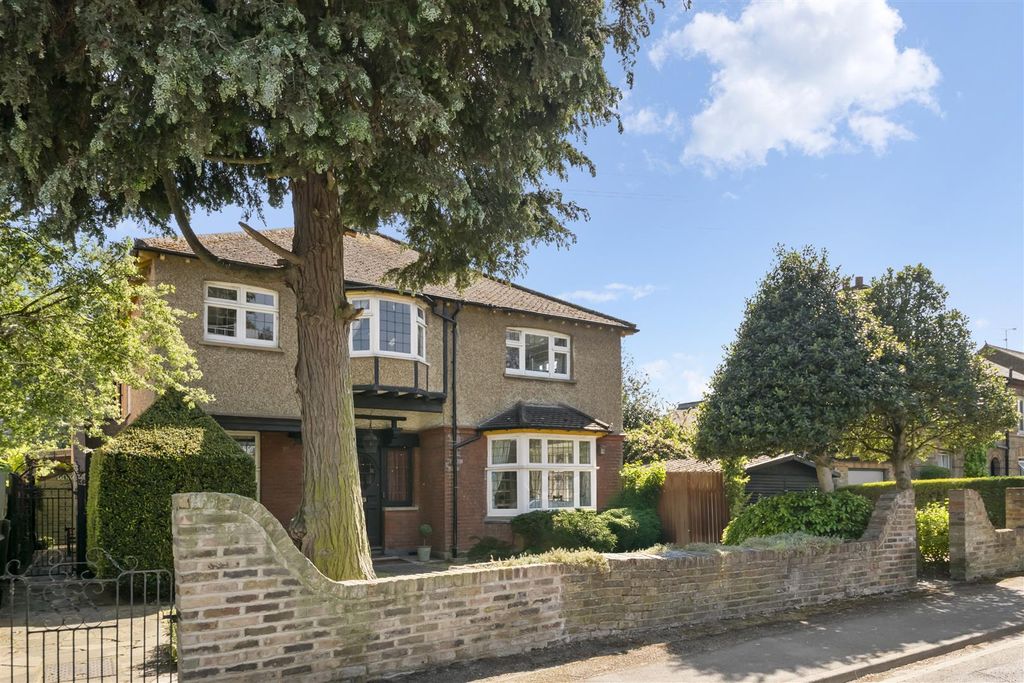 Norton Road, Uxbridge UB8, 5 bed detached house for sale, £1,150,000 ...