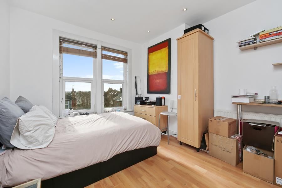 Ballards Lane, London N3, 1 bed flat to rent, £1,248 pcm | PrimeLocation