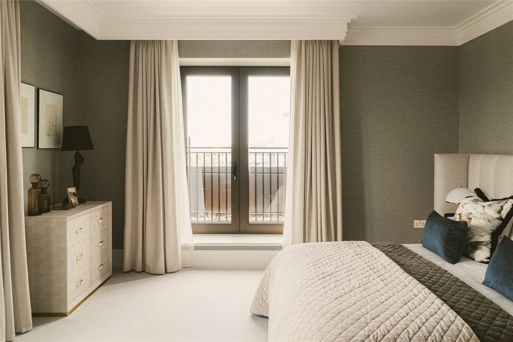 Dovehouse Street, Chelsea SW3, 2 bed flat for sale, £7,950,000 ...