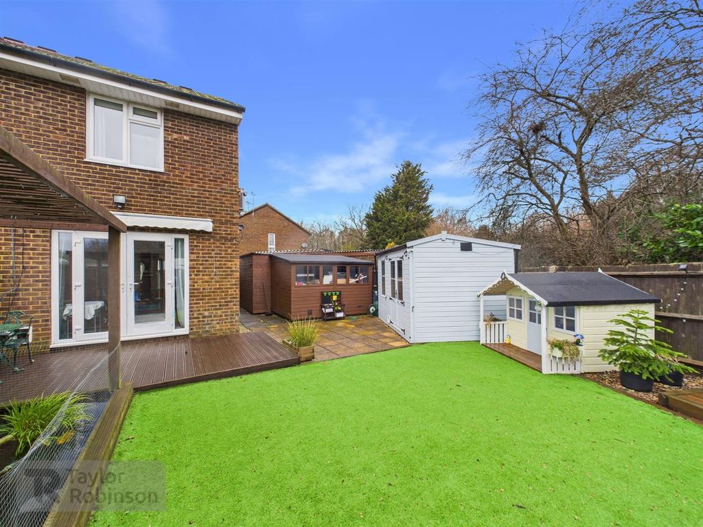Stace Way, Worth, Crawley RH10, 2 bed end terrace house for sale, £ ...