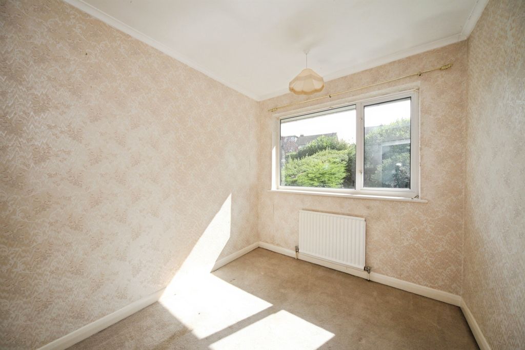Bibshall Crescent, Dunstable LU6, 3 bed semi-detached house for sale, £ ...