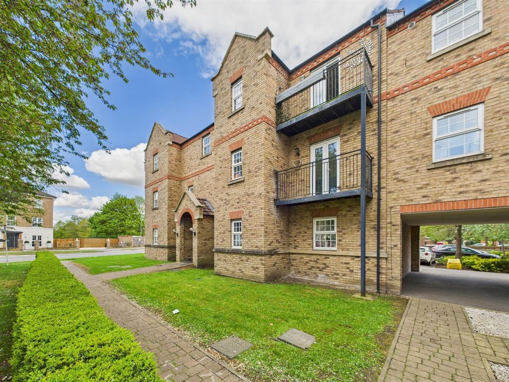 Warren Lane, Witham St. Hughs LN6, 2 bed flat for sale, £119,950 ...