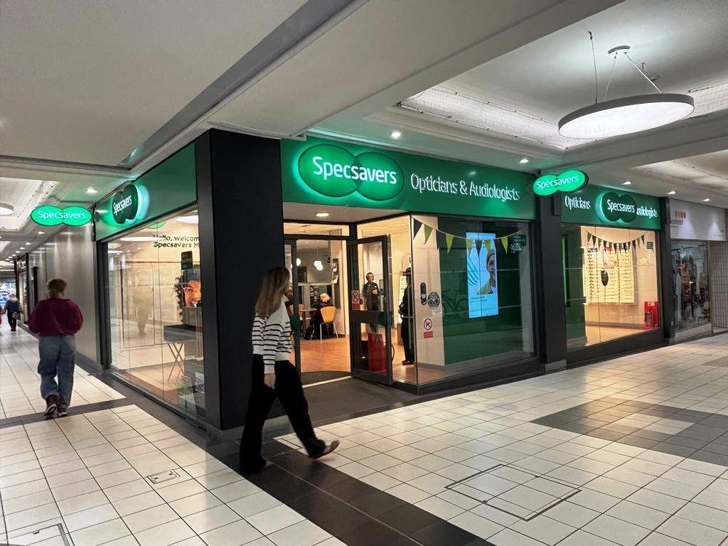 Grosvenor Shopping Centre, Macclesfield, Macclesfield SK10, Retail ...