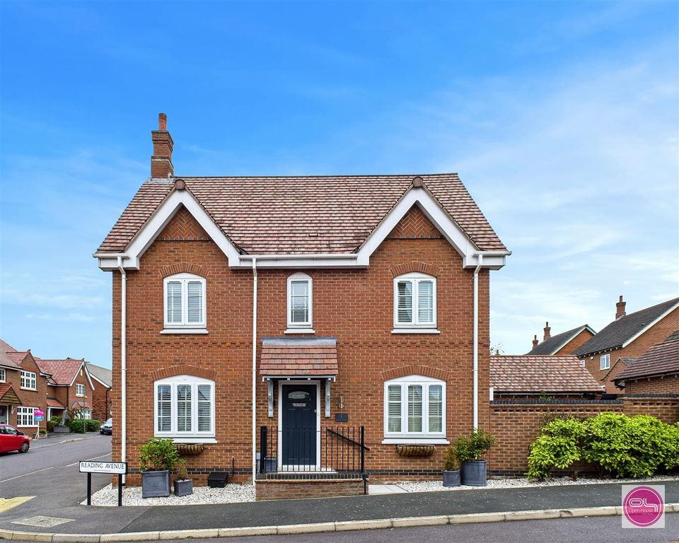 Reading Avenue, Church Gresley DE11, 3 bed detached house for sale, £ ...