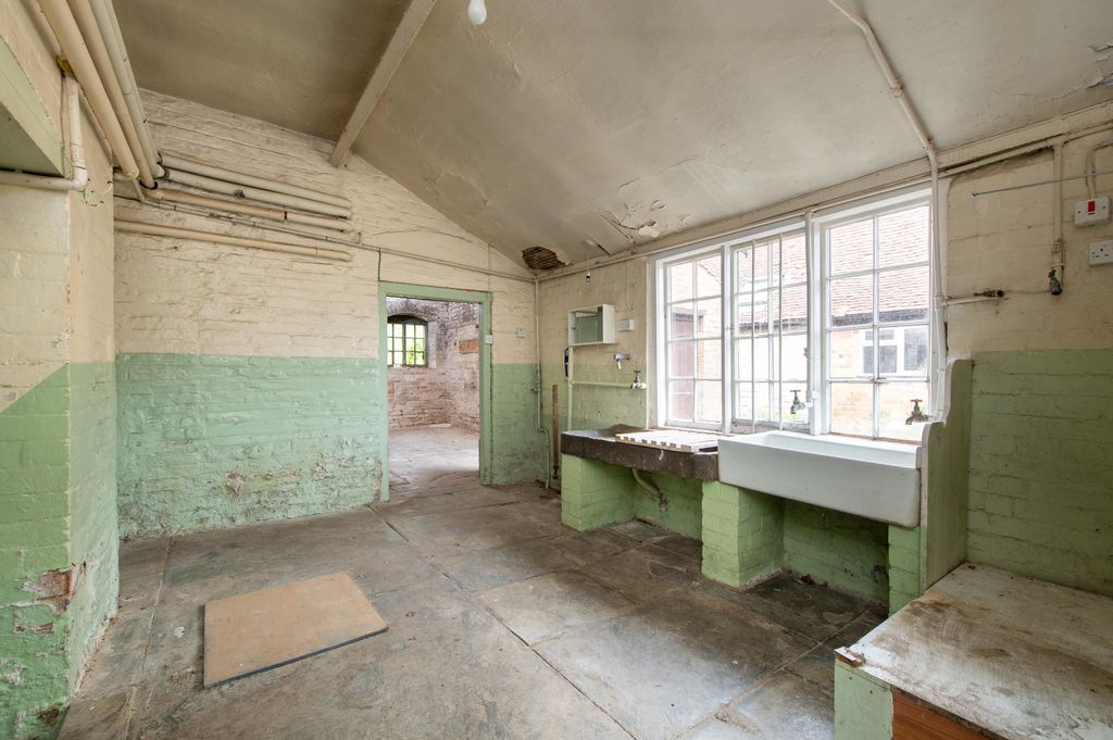 Church Bank Farmhouse, Binton, Stratford-Upon-Avon, Warwickshire CV37 ...