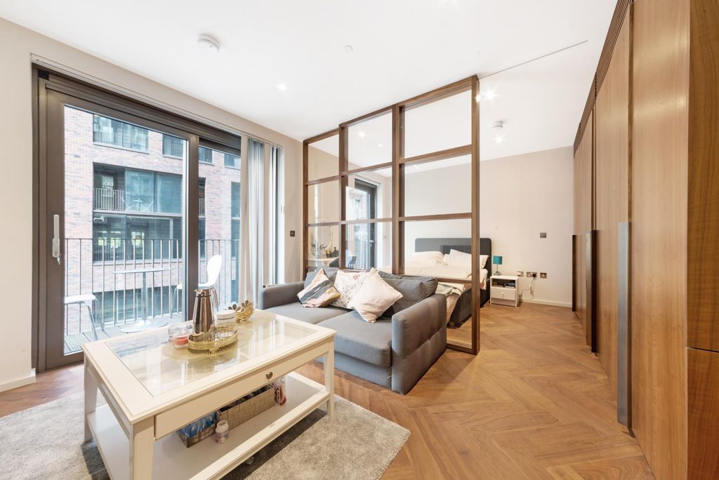 Capital Building, Embassy Gardens, Nine Elms SW11, Studio for sale, £ ...