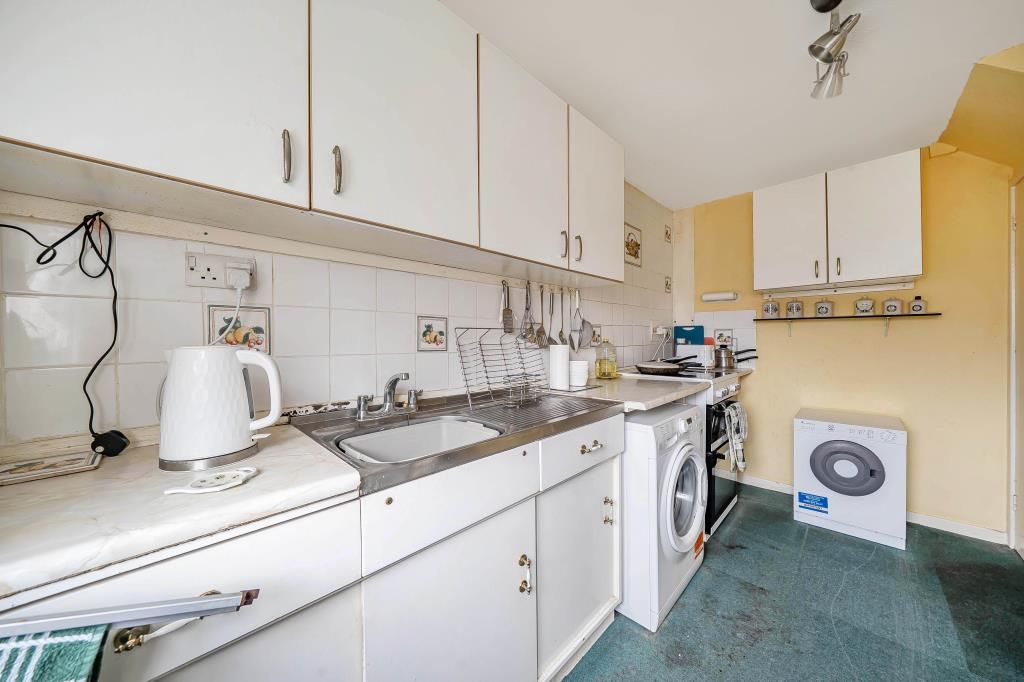 Popley, Basingstoke RG24, 3 bed end terrace house for sale, £242,500 ...