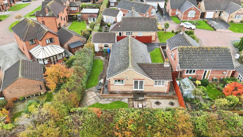 Orchard Way, Skirlaugh, Hull HU11, 3 bed detached bungalow for sale, £ ...