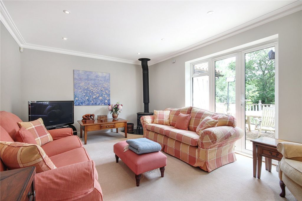 Brasted Chart, Westerham, Kent TN16, 6 bed detached house for sale, £ ...