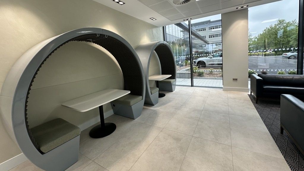 Phoenix House (Ground Floor Nail Salon), Phoenix Business Park ...