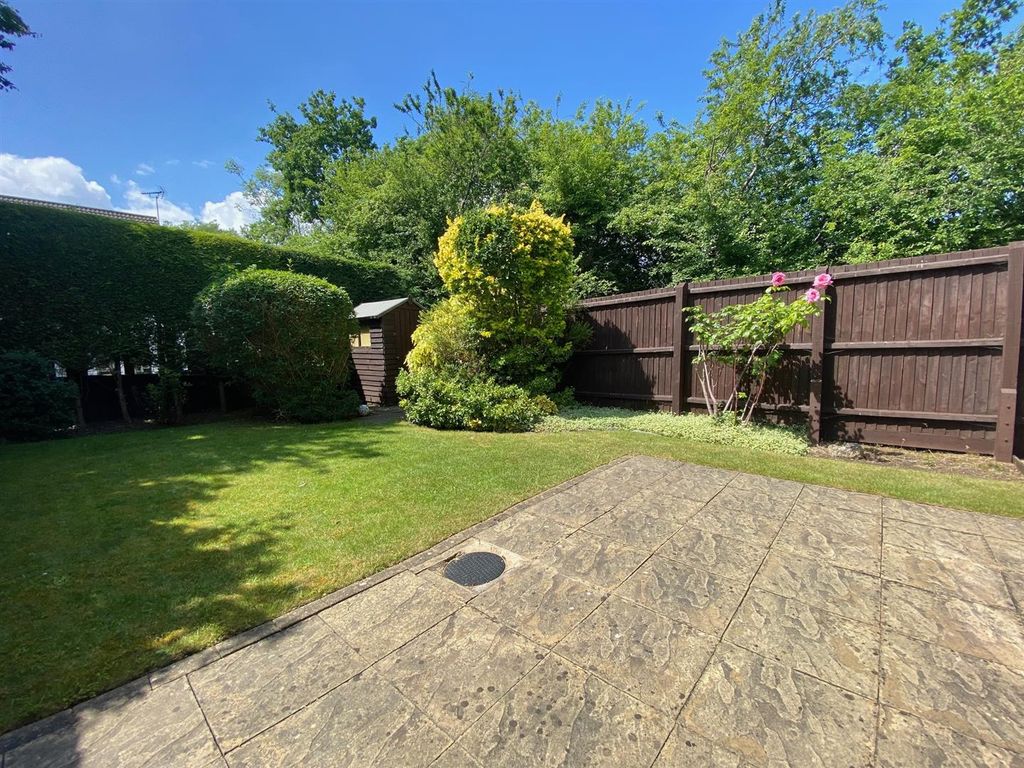 Hoylake Drive, Farcet, Peterborough PE7, 2 bed semi-detached house for ...