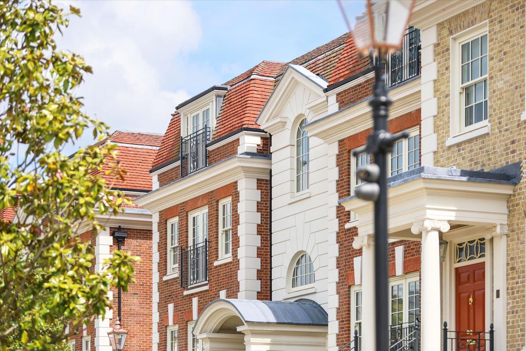 Magna Carta Park, Coopers Hill, Englefield Green, Surrey TW20, New home ...