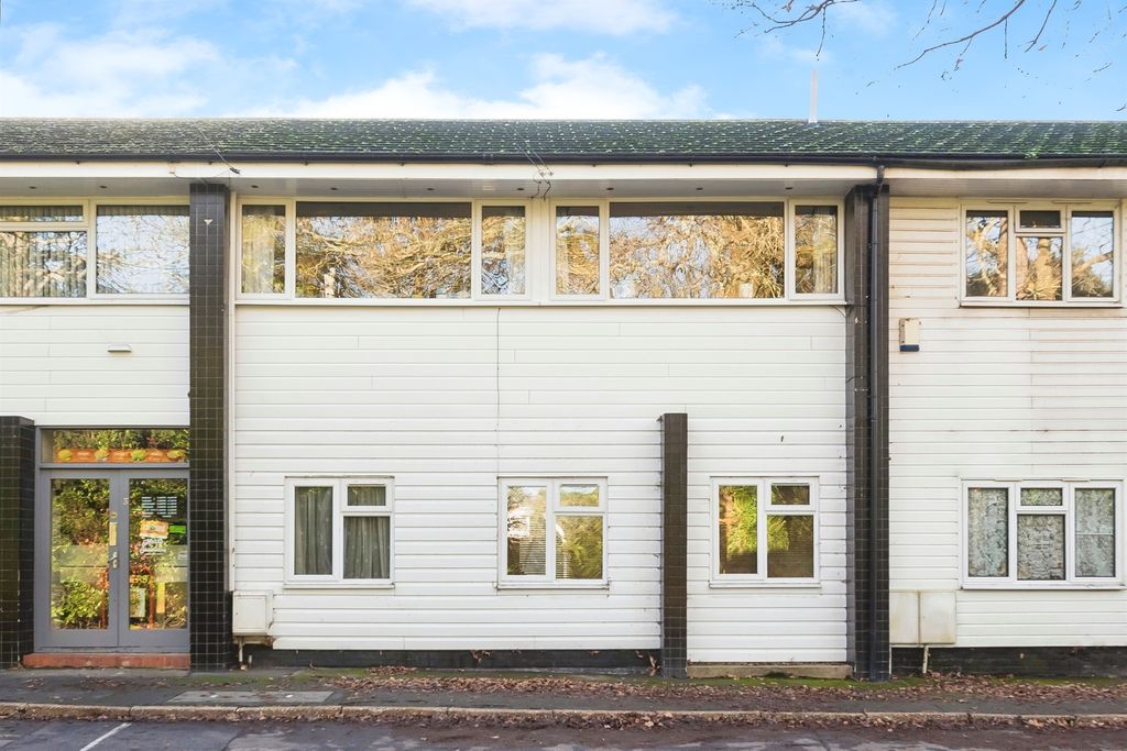 Sandy Lane, Crawley Down, Crawley RH10, 2 bed flat for sale, £225,000 ...