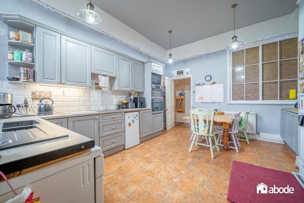 Marine Terrace, Waterloo, Liverpool L22, 5 bed town house for sale, £ ...