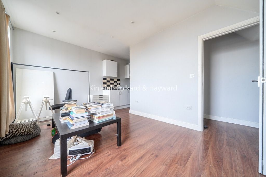 Peckham High Street, London SE15, 1 bed flat to rent, £1,550 pcm ...