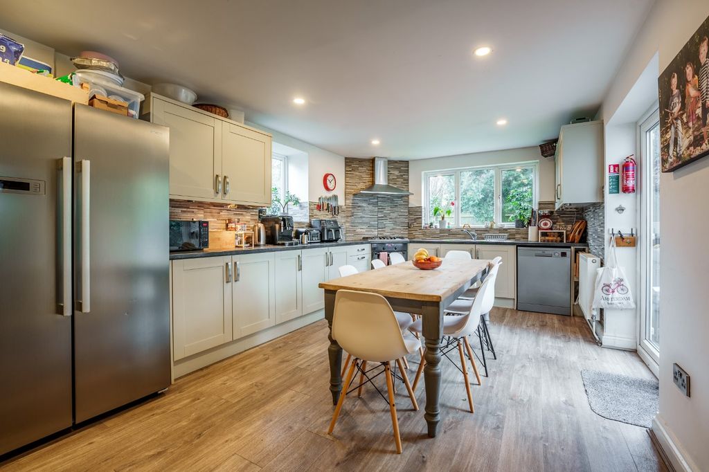 Main Road, Nutbourne, Chichester, West Sussex PO18, 7 bed detached ...