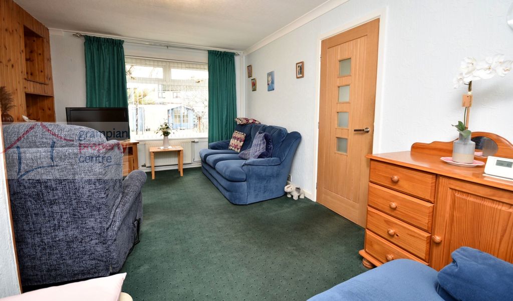 Sandy Road, Elgin IV30, 2 bed semi-detached house for sale, £130,000 ...