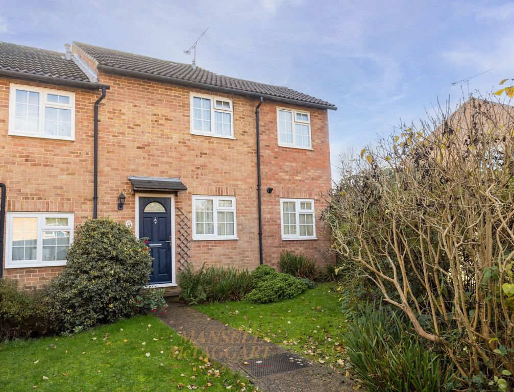 Maple Drive, East Grinstead RH19, 3 bed end terrace house for sale, £ ...