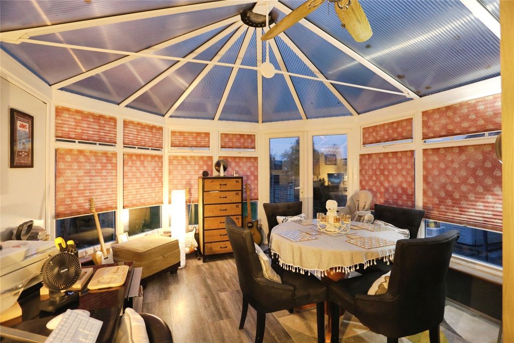 Chelsfield Lane, Orpington BR5, 4 bed semi-detached house for sale, £ ...