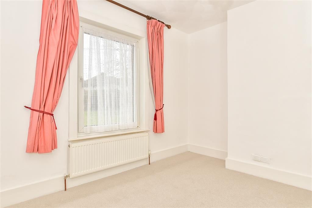 Pembury Grove, Tonbridge, Kent TN9, 3 bed semi-detached house for sale ...