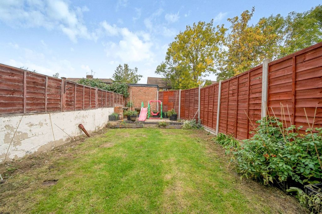 Beechmount Avenue, Hanwell, London W7, 3 bed flat for sale, £500,000 ...