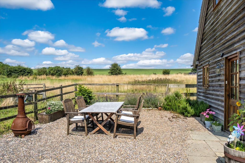 Brown Candover, Alresford, Hampshire SO24, 8 bed detached house for ...