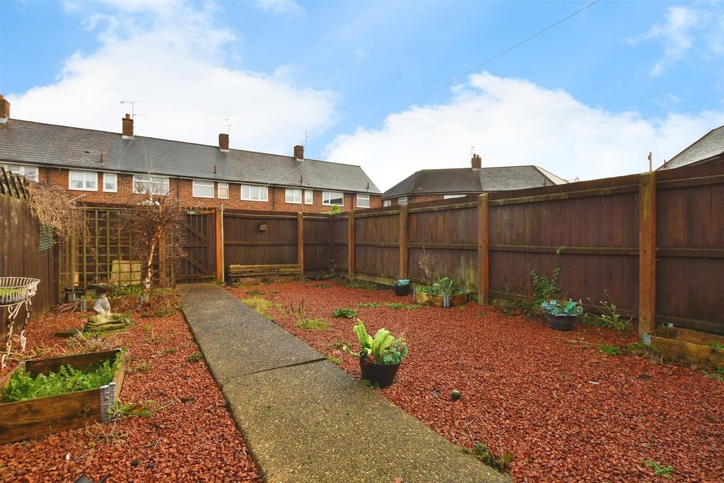 Westerdale Grove, Hull HU9, 2 bed terraced house for sale, £95,000 ...