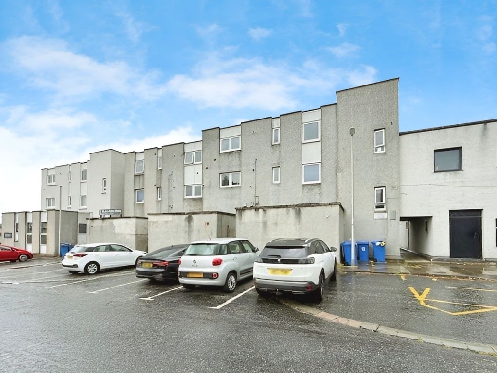 Mercer Place, Dunfermline KY11, 2 bed flat for sale, £60,000 ...