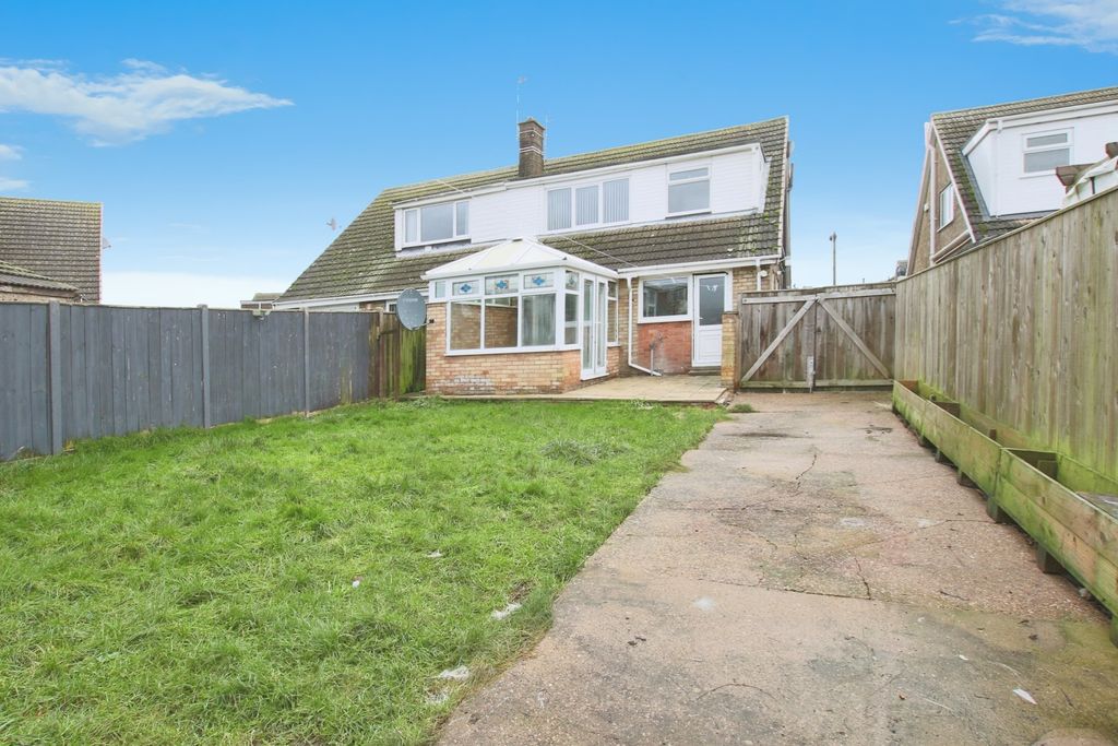 Seymour Road, Keyingham, Hull HU12, 4 bed semi-detached bungalow for ...