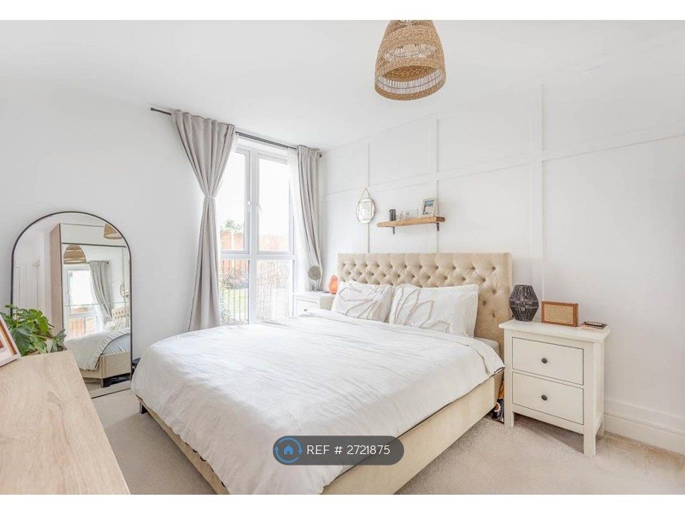 Hawthorne Court, Bournemouth BH2, 2 bed flat to rent, £1,555 pcm ...