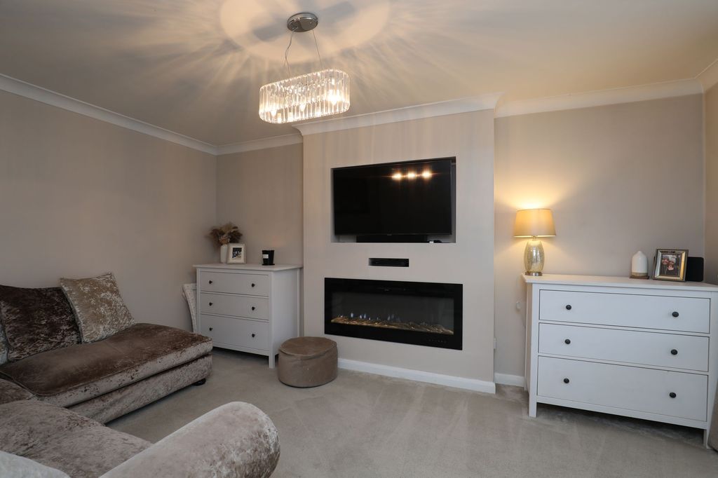 Mallards Reach, Marshfield CF3, 3 bed detached house for sale, £350,000 ...