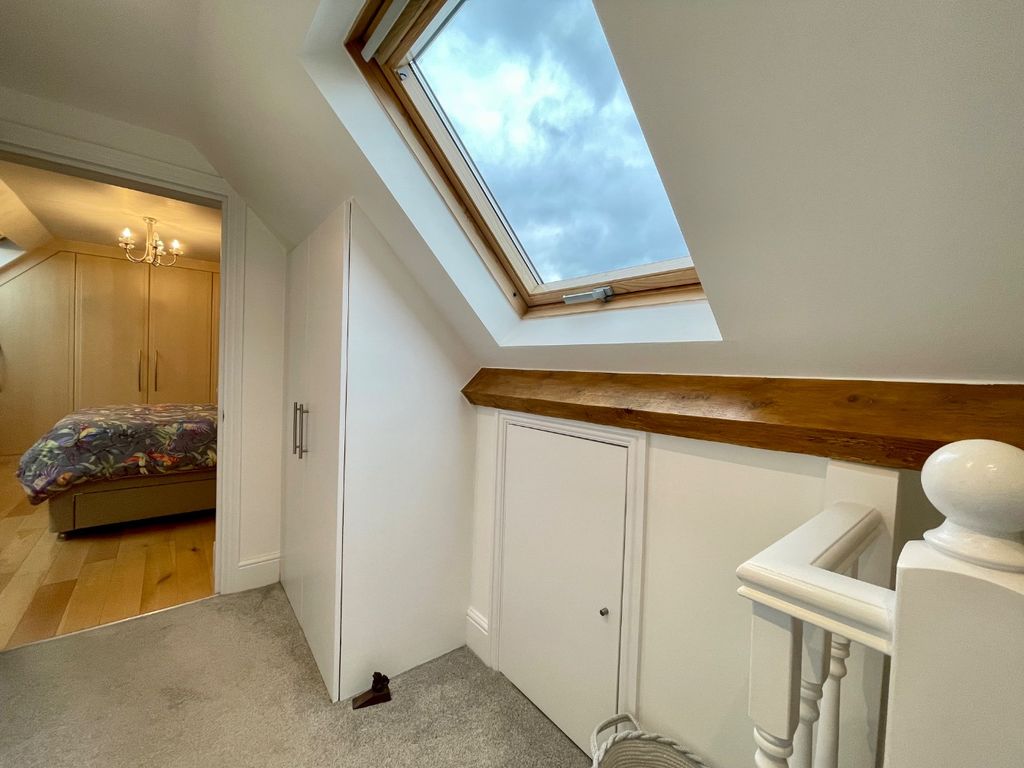 The Cottages, Great Bramingham Lane, Luton LU3, 4 bed end terrace house ...