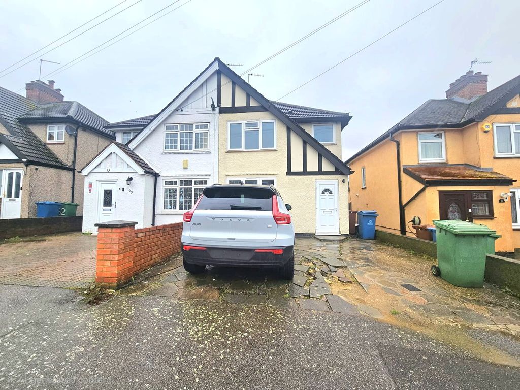 Clewer Crescent, Harrow HA3, 3 bed semi-detached house to rent, £2,400 ...