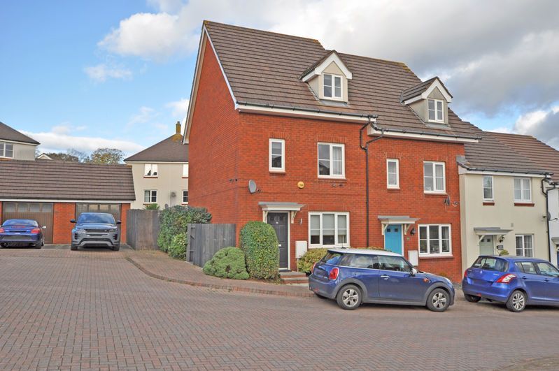 Modern Town-House, Ridgeway Place, Newport NP20, 3 bed terraced house ...