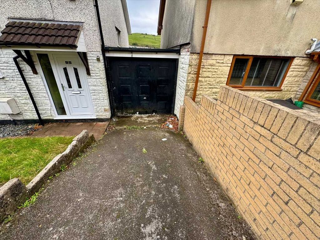 Simon Terrace, Tonypandy CF40, 3 bed link detached house for sale, £ ...