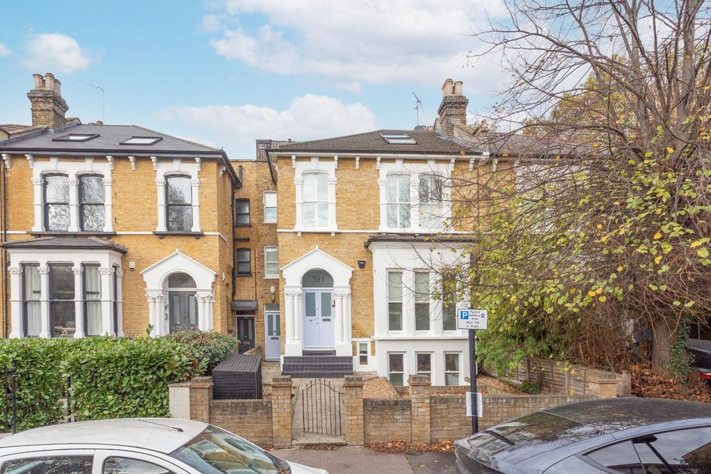 Evering Road, London E5, 2 bed flat for sale, £550,000 | PrimeLocation