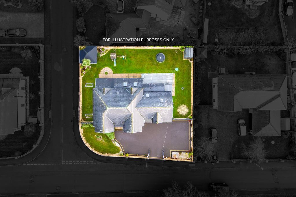 Rowanbank, Panmure Road, Monikie, Dundee DD5, 5 bed detached house for ...