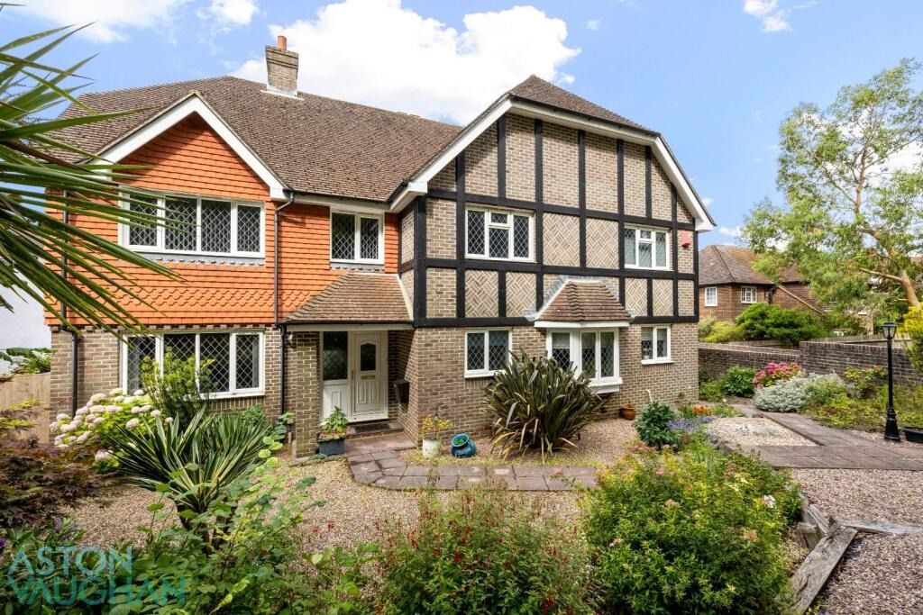 Surrenden Crescent, Brighton BN1, 6 bed detached house for sale, £ ...