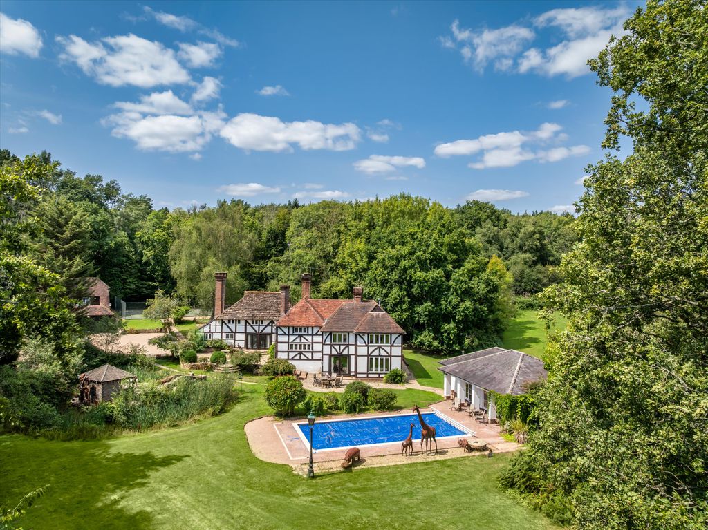 Cross Colwood Lane, Bolney, Haywards Heath, West Sussex RH17, 6 bed ...