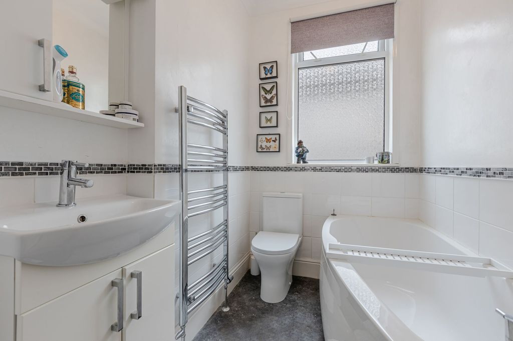 Warberry Copse, Torquay TQ1, 4 bed detached house for sale | PrimeLocation