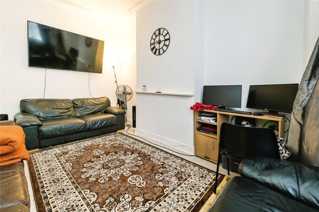 Meads Lane, Ilford, Essex IG3, 3 bed terraced house for sale, £450,000 ...