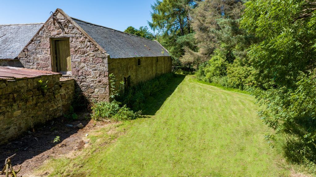 Granary Farm, Rafford, Forres, Moray IV36, 6 bed detached house for ...