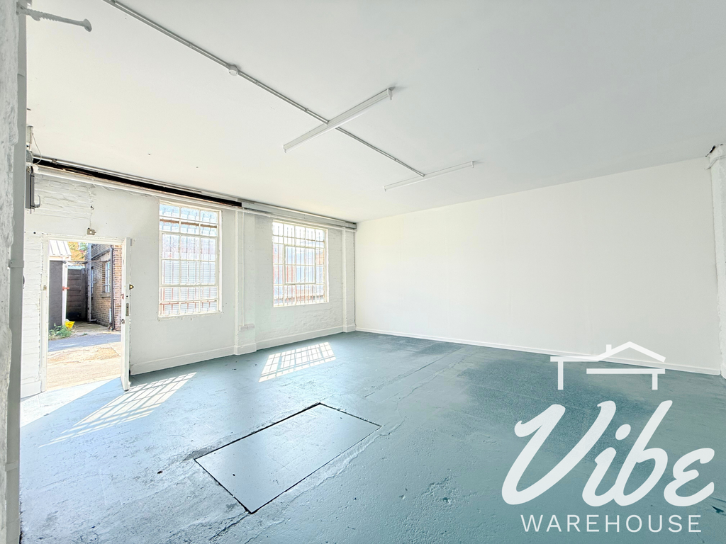 London SE18, Light industrial to let | PrimeLocation