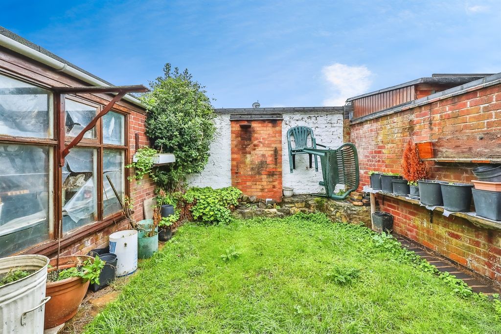 Regent Street, Kimberley, Nottingham NG16, 3 bed semi-detached house ...