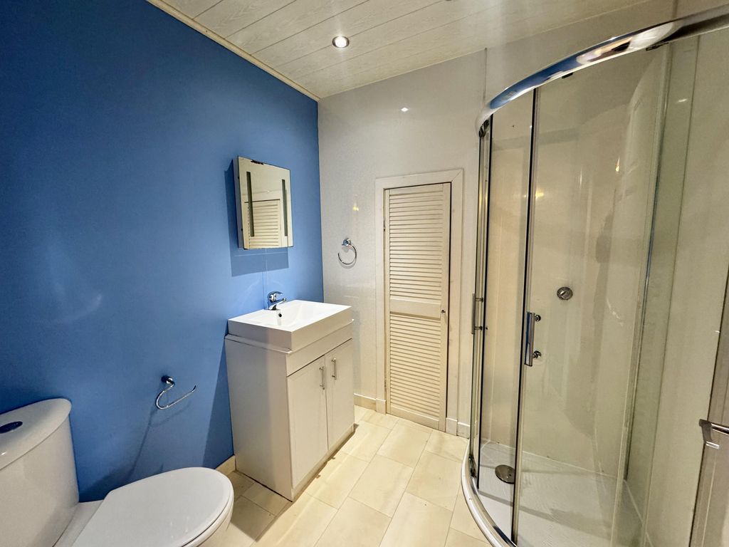 2 South Crown Street, Aberdeen AB11, 2 bed flat to rent, £695 pcm ...