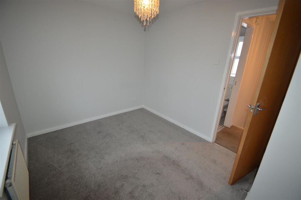 21 Blanchard Street, Hulme, Manchester M15, 3 bed property to rent, £ ...