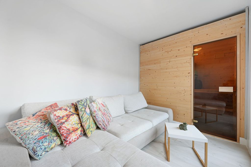 Constance Road, Sutton SM1, 2 bed terraced house for sale | PrimeLocation